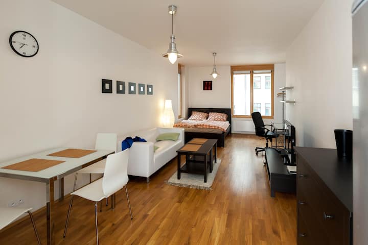 Modern And Comfy Studio Flat For You In Prague - Prague