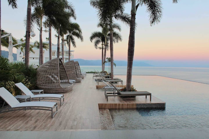 Condominium In Sayan Beach Zona Romantica 8e - Puerto Vallarta