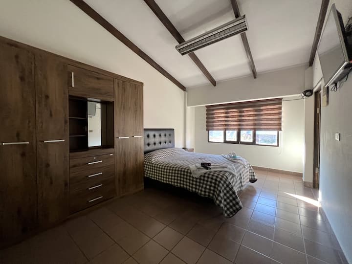 Cómodos Y Cálidos Ambientes. - Sucre