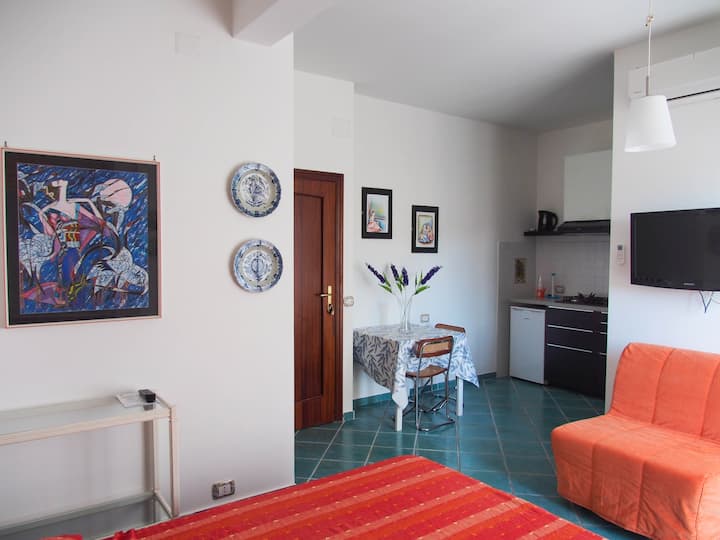 "Ti Coccolo": Camereconvista-studio - Sorrente