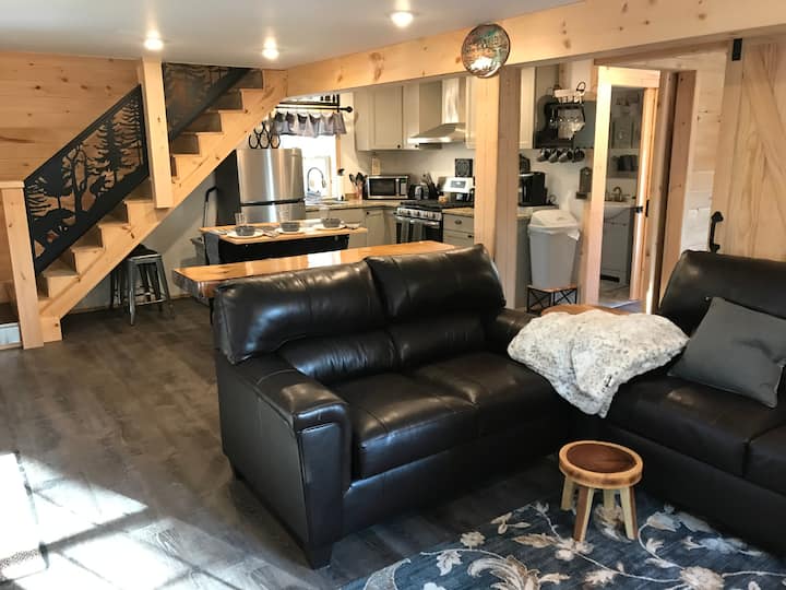5 Acre Pine  Cabin - Oneonta, NY