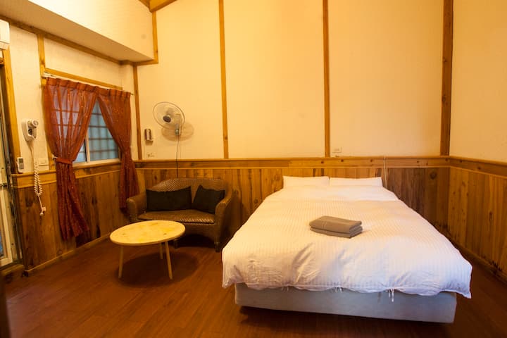 Mhuwehotspring-b02-indoorstonepooldouble - 埔里鎮