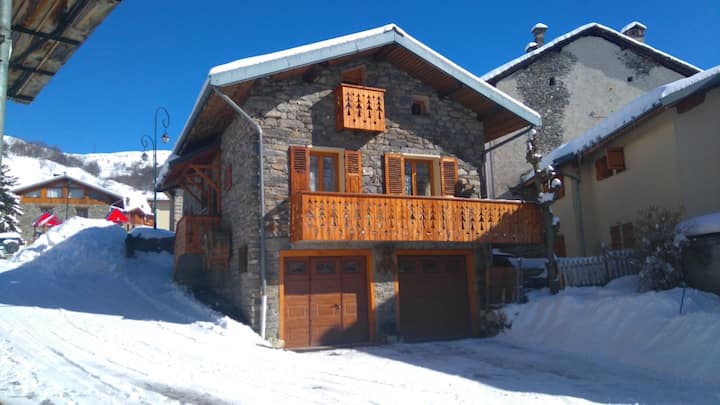 Chalet Individuel Village De St Marcel 8 Personnes - Les Menuires