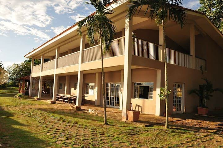 Rancho Cadacaan Capitolio/lago 36 Hóspedes - Capitólio