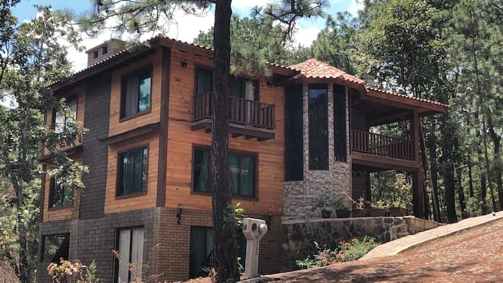Cabaña El Sitio Encantador Rosy  Para 24 Personas - La Manzanilla de La Paz