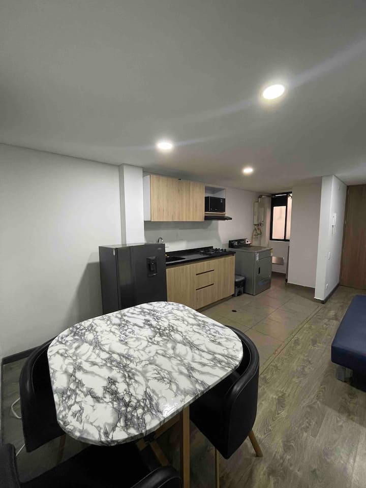 Vive Bogota En Exclusivo Apartamento Subterráneo - Bogota