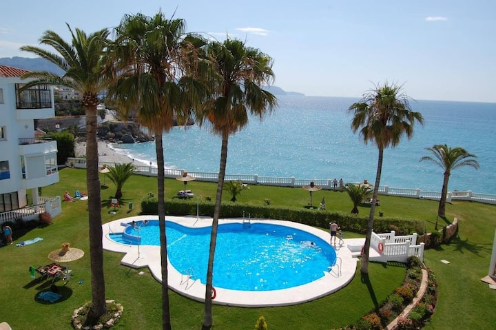 Nerja City Center - Right By The Sea - With Pool - Nerja