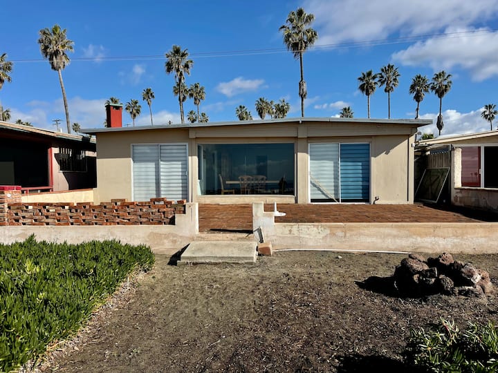 Patio Is The Beach! Old /Deteriorated Beachfront - Rosarito