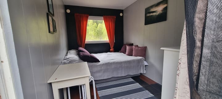 Small Cottage For Nature Lovers. Dogs Ok. - Norvège