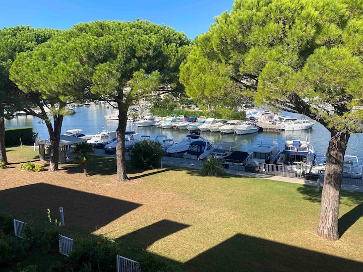 Très Belle Appartement Vue Sur La Marina - Mandelieu-la-Napoule