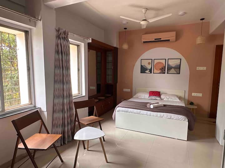 Coral:pvt Studio In Koregaon Park|wi-fi Smarttv Ac - Pune (India)