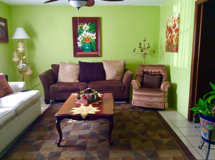 Casa Los Girasoles - Ensenada