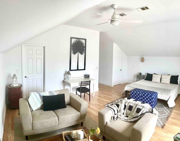 Grace House Loft With Beautiful Private Terrace. - Turks and Caicos Islands