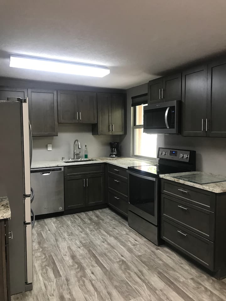 Appox. 3 Blocks From Lanl #B Renovated Room Rental - Los Alamos, NM