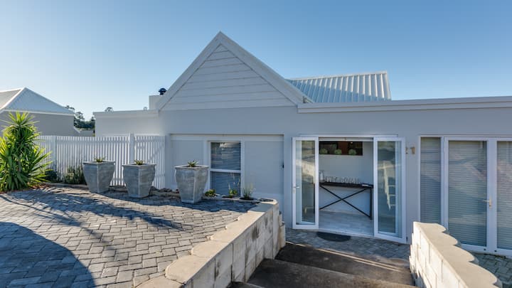 21 Manor On Kingswood Golf Estate - George