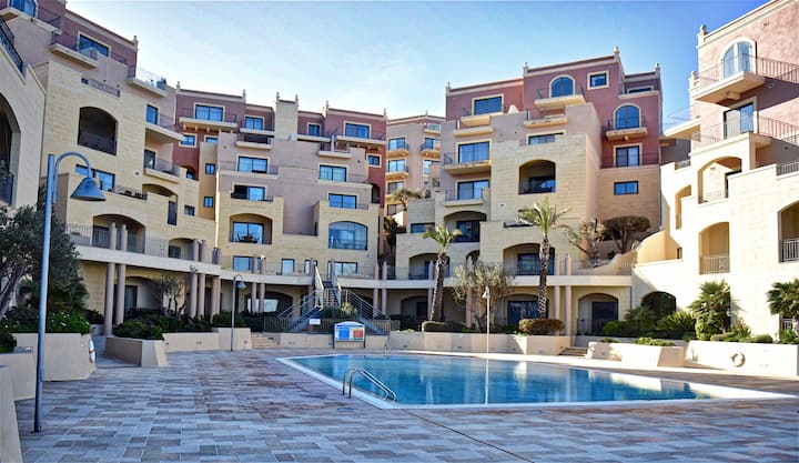 Sunny Apartment In Tas-sellum Mellieha, Malta. - Malta