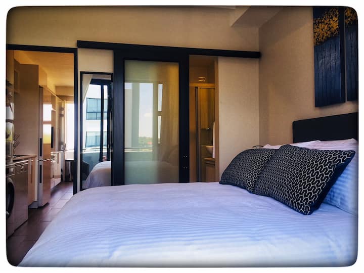 Regency Menlyn Hotel 1bed Apartment (Longstay-32%) - Pretoria