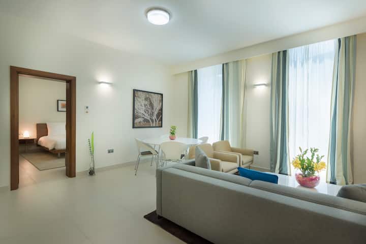Comfortable & Spacious 1 Bedroom Apartment - Abu Dhabi