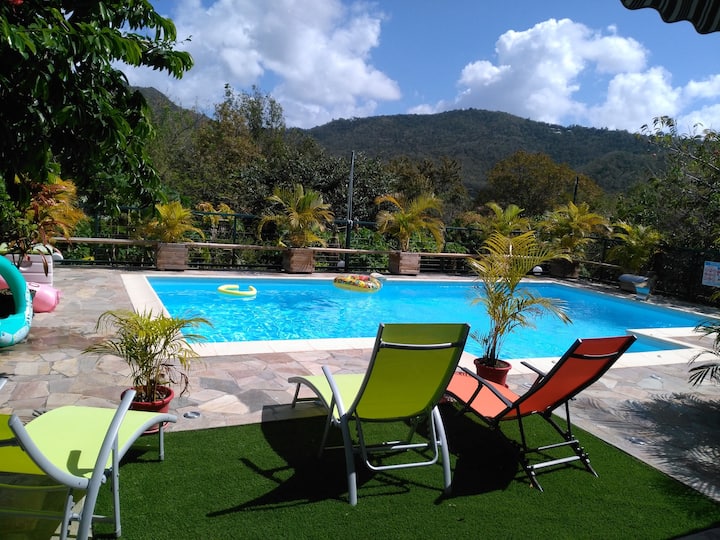 Bas De Villa  Tout Confort Avec Piscine - Martinique