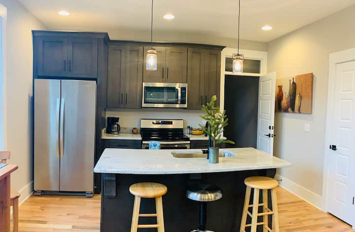 City View & Private Entrance - Chattanooga
