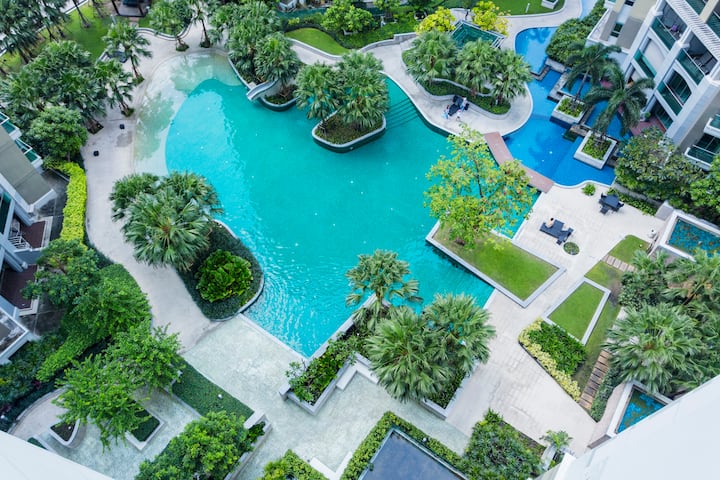 Modern Style Resort-like Condo In Central Bangkok - Bangkok