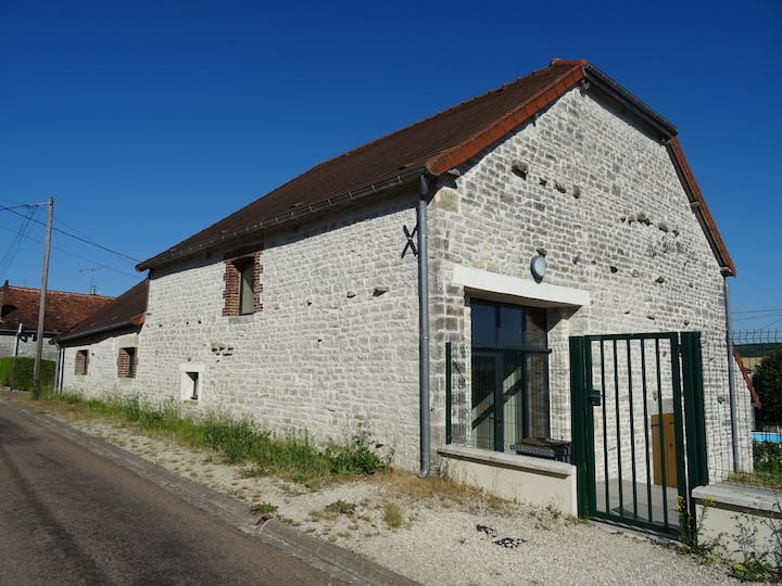 Gîte Dans Charmant Village Viticole - Nigloland