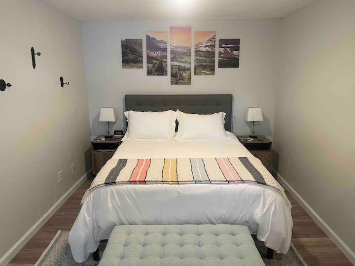 Private Room In 1918 Home, Walk To Downtown | Sup - Kalispell, MT