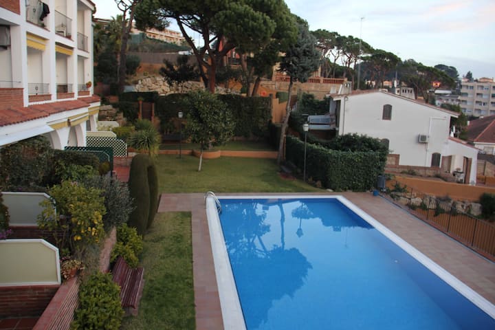 Pool And Beach Relax - Lloret de Mar