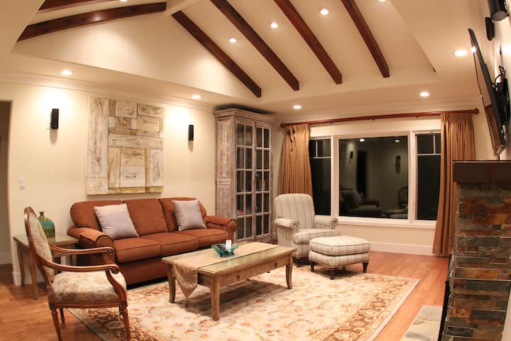 Ohana Cottage Vacation Rental, Carmel-by-the-sea - Monterey, CA