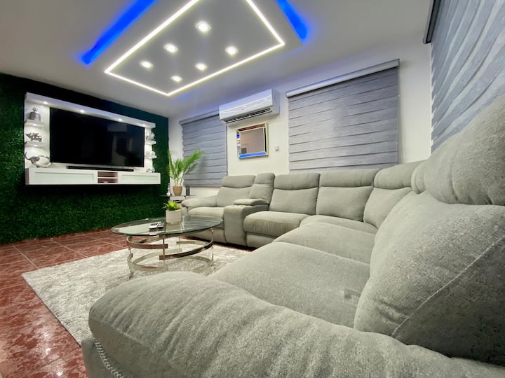 Grape Apartment At Carolina/ W Terrace & Wifi - Puerto Rico