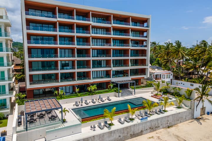 Luxury 2 Bed/ 2 Bath Beach Front Condo - Bucerias - Bucerias
