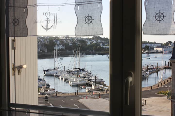 Retour De Pêche à Audierne - Au Cœur Du Port - Audierne