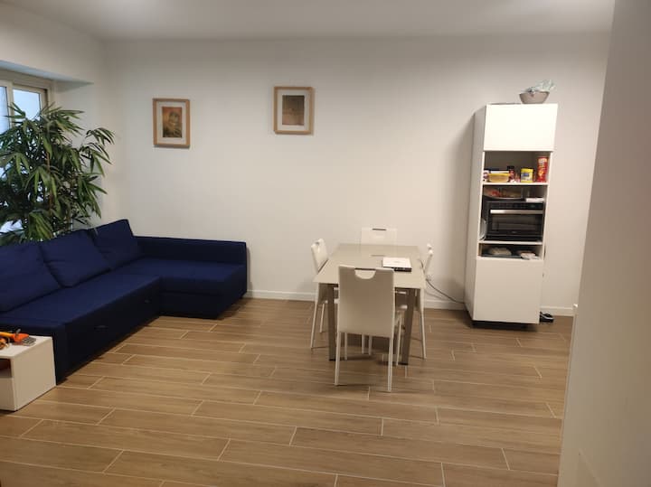 Appartamento In Centro.. - Cagliari