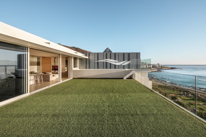 The Penthouse - Camps Bay