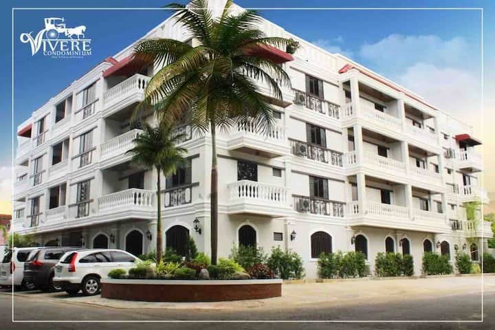 Lovely 1 Br Condo At Vivere Condotel In Vigan City - Vigan