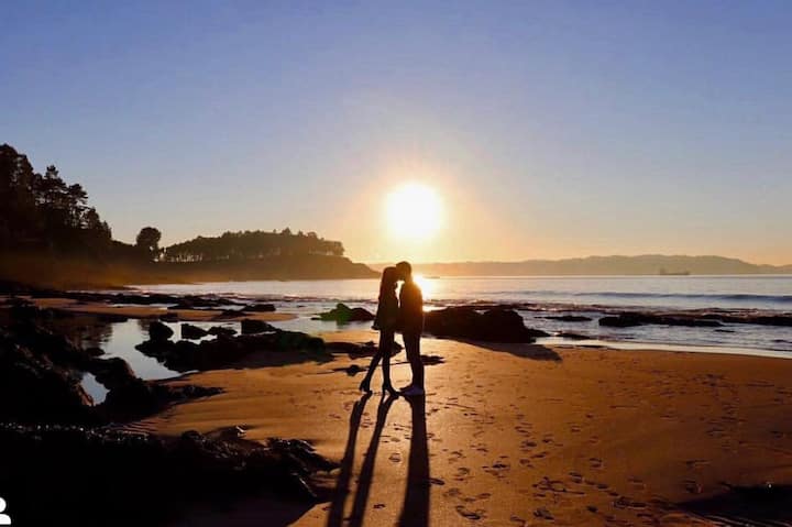 Precioso Piso Con Vistas A Pie De Playa De Ber . P - Ares