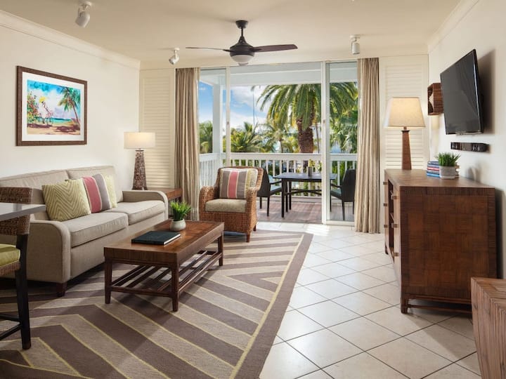 Near Duval-waterfront Sunset Harbor Resort - Key West, FL