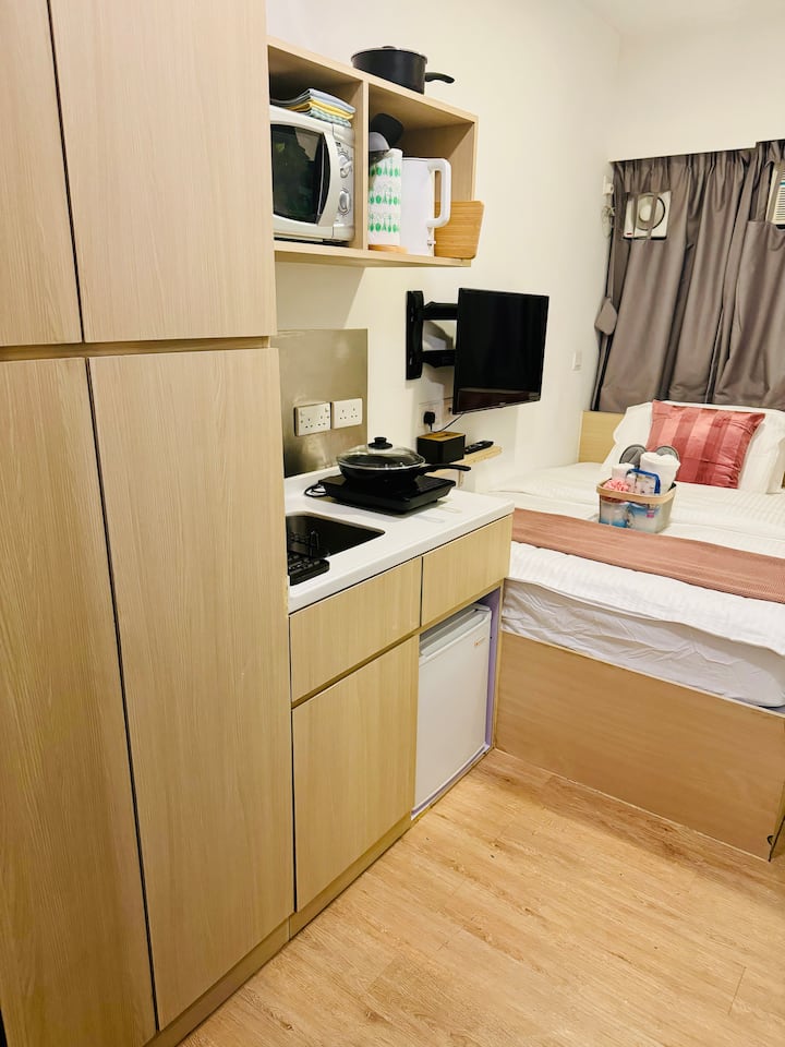 Cozy Studio In Causeway Bay- Unit 101 - North Point