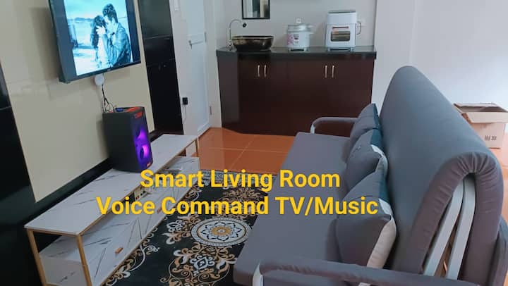 8 Pax Smart Room (Aircon) - Bacolod