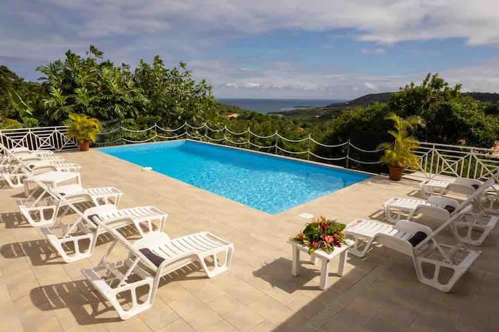 Belle Villa Vue Mer, Piscine & Bbq - Le Marin - Martinique