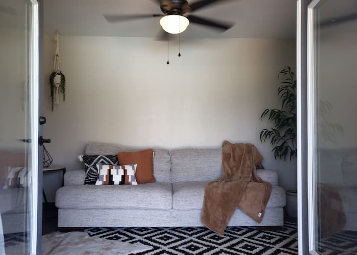 East Side Paradise Guest House With Pool/mtn View! - Tucson, AZ