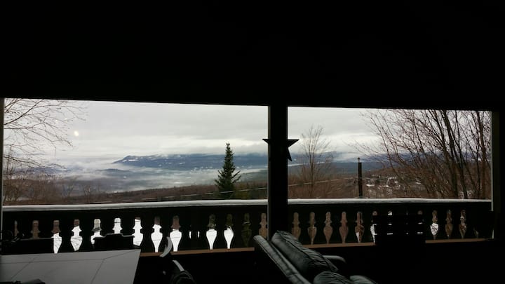 Amazing Chalet On Cannon Mountain. Great Skiing!!! - Franconia, NH