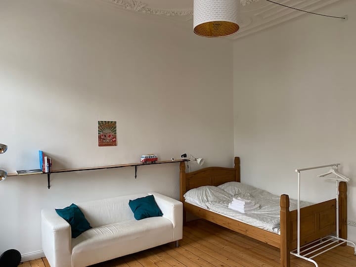 Gründerzeitzimmer Mit Bad (Musikerviertel) - Bonn