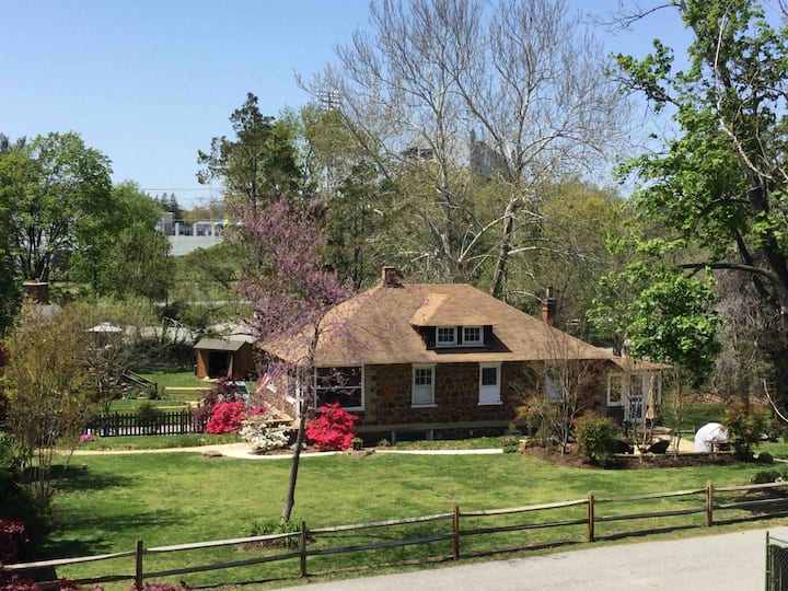 Dog Friendly! Next To Navy Stadium & Dta Shuttle! - Shady Lake, Annapolis