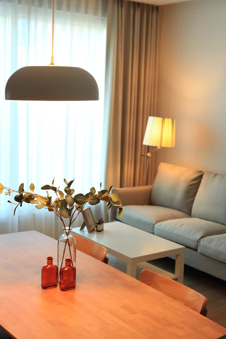 Maison De Claire(the House Where The Light Dwells) - South Korea