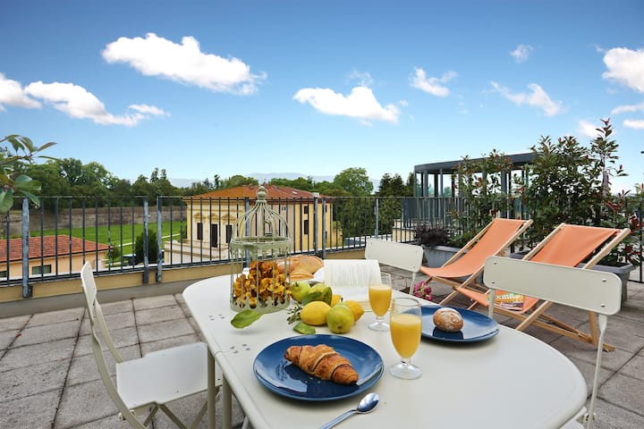 Latta Luxury Loft With Terrace - Parking - Wifi - Lucca