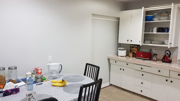 Vip-room#1 Repos Et Relaxation - Edmonton