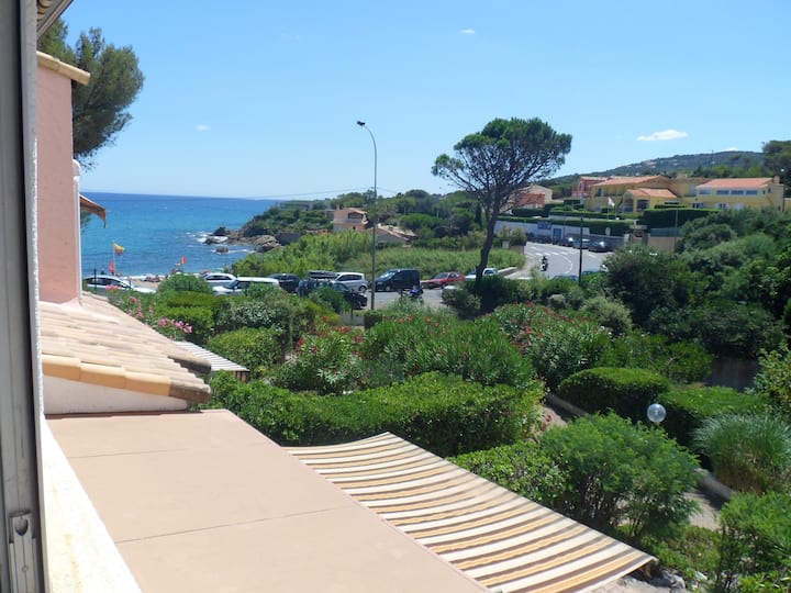 Plage de la Gaillarde Holiday Rentals & Homes - Roquebrune-sur-Argens ...
