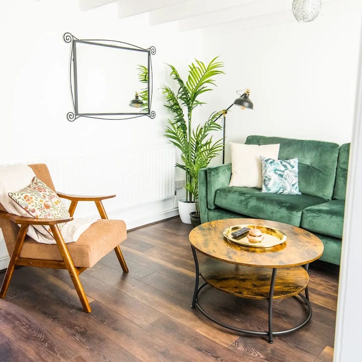 Cosy Seaside Cottage On The Coast Pet Friendly - Burry Port