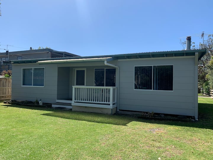 Cape Woolamai Beach House - San Remo